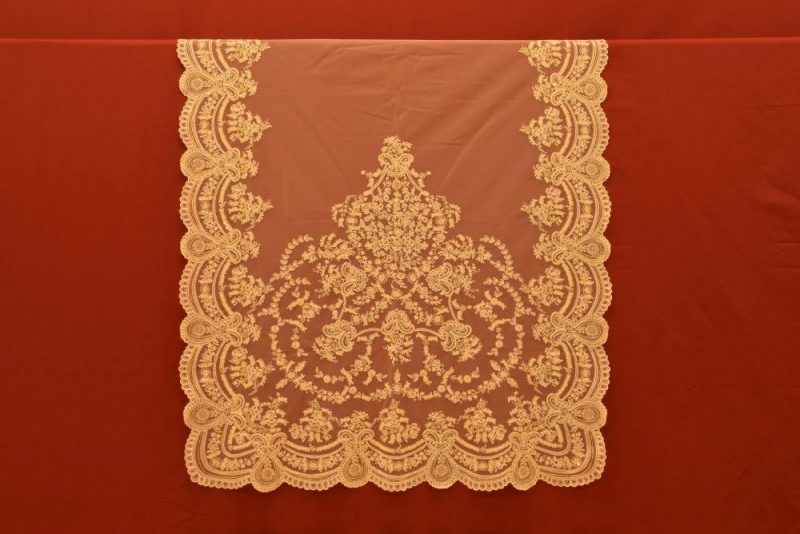 Manteleta Raquetas - L'U i Dos Indumentaria Valenciana