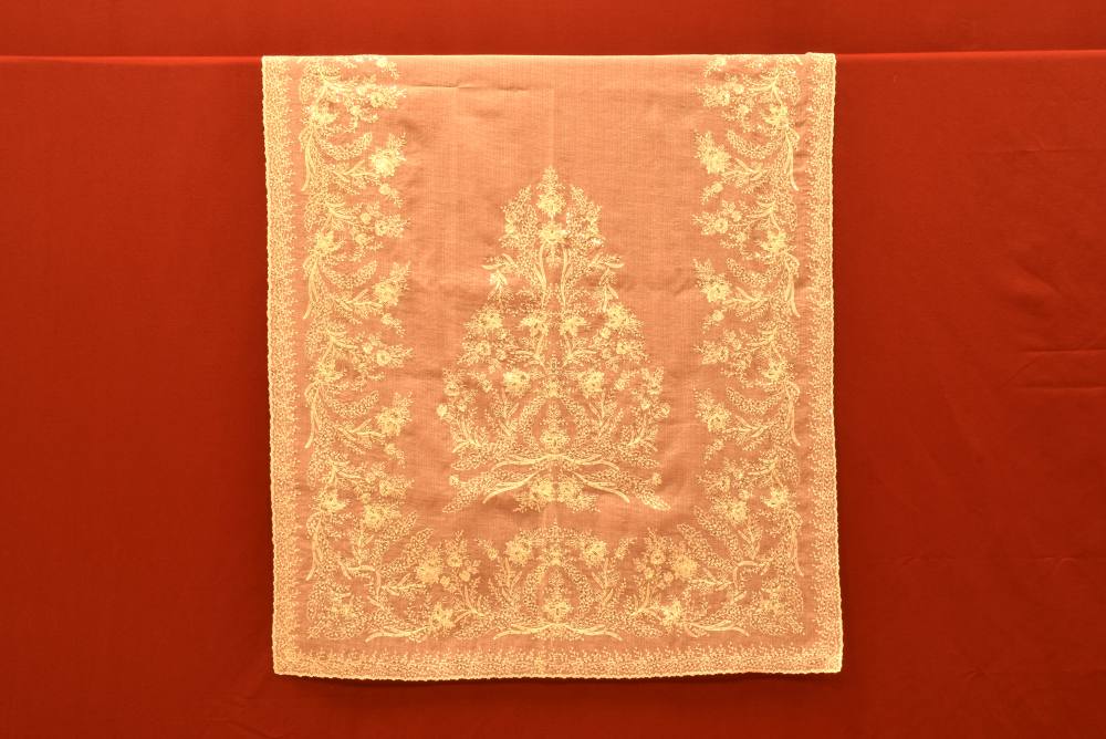 Manteleta Arbolitos - L'U i Dos Indumentaria Valenciana